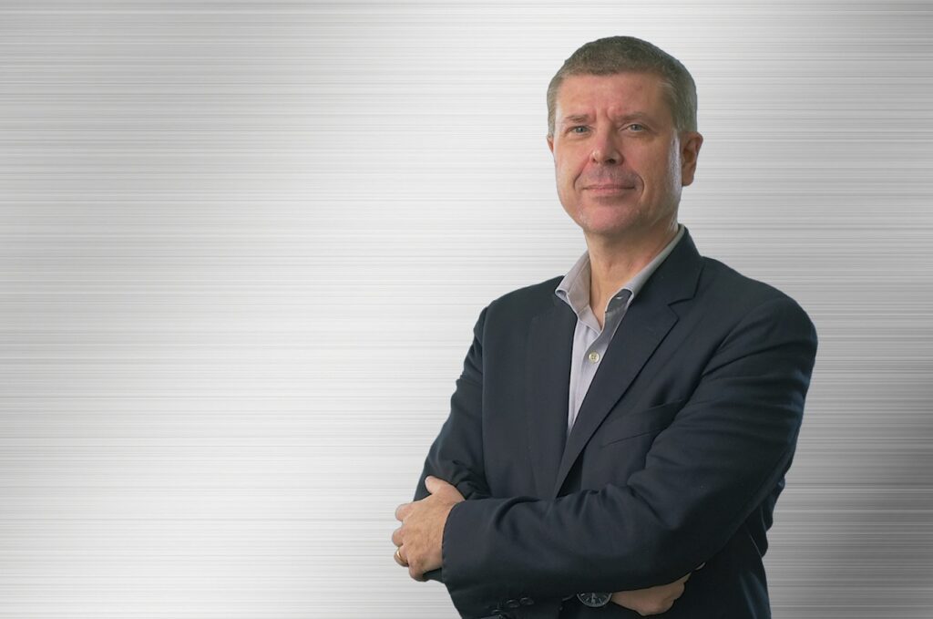 Christophe Musy, Stellantis France, confiant dans l'amélioration de la ...