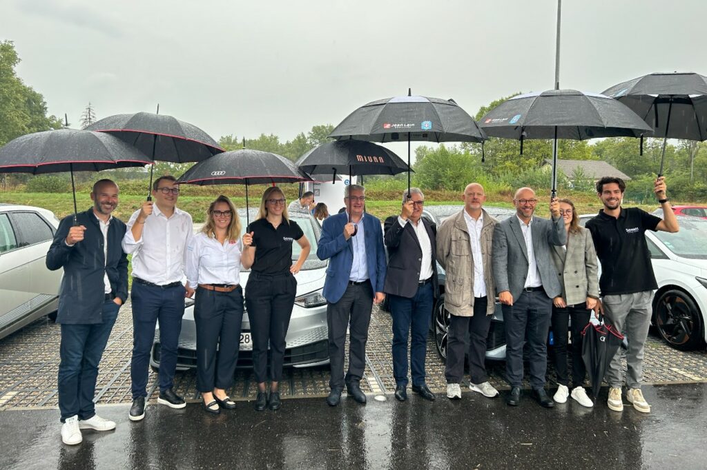 Sowatt inaugure son premier hub de recharge haute puissance - Journal Auto