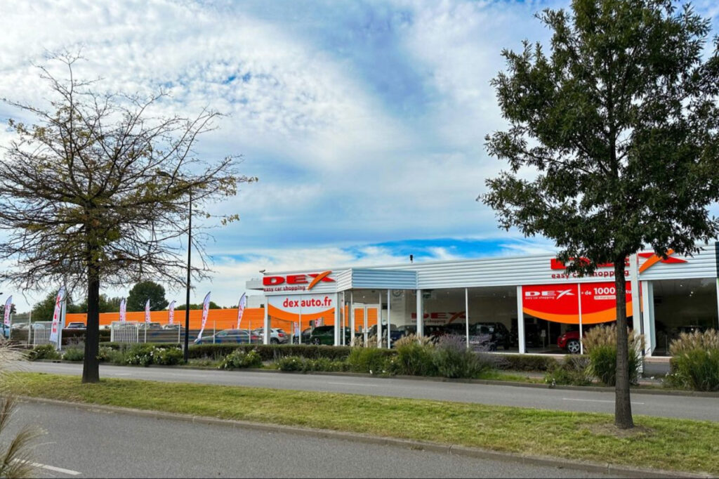 Dex installe son offre de voitures d'occasion à Valenciennes