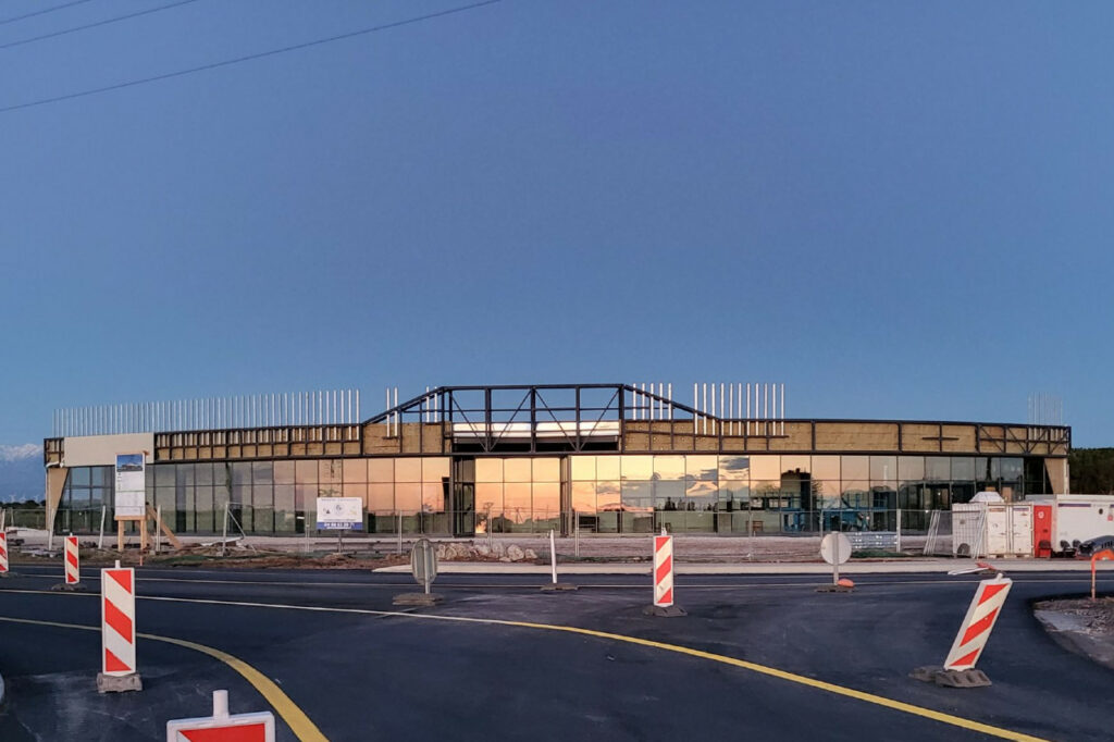 Debard Automobiles prépare son arrivée à Perpignan et à l'étranger ...