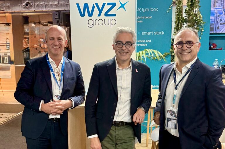 Wyz accompagne Autosphere dans son activité pneumatique