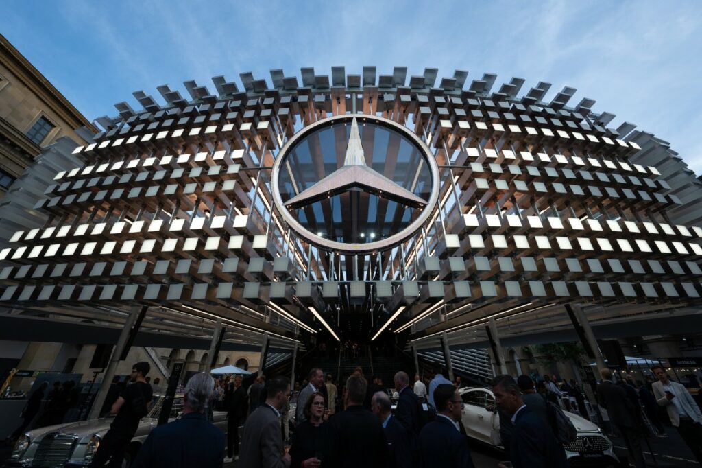 Mondial de l'Auto 2026 : Mercedes-Benz confirme son retour au salon ...